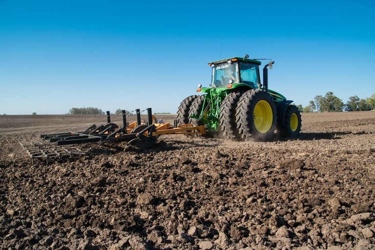 10 Most Destructive Farming Practices That Ruin Your Land - FarmstandApp