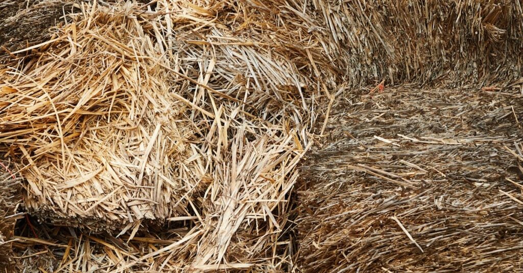 7 Best Hay Bale Storage Solutions for Small Farms That Save Money ...